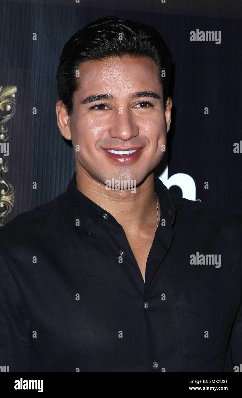 Mario Lopez celebrates his birthday with his girlfriend Courtney Mazza ...