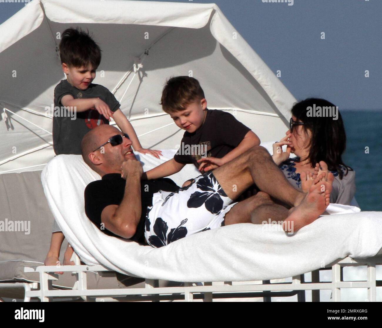 EXCLUSIVE!! British actor Mark Strong spends Christmas Eve on the beach ...