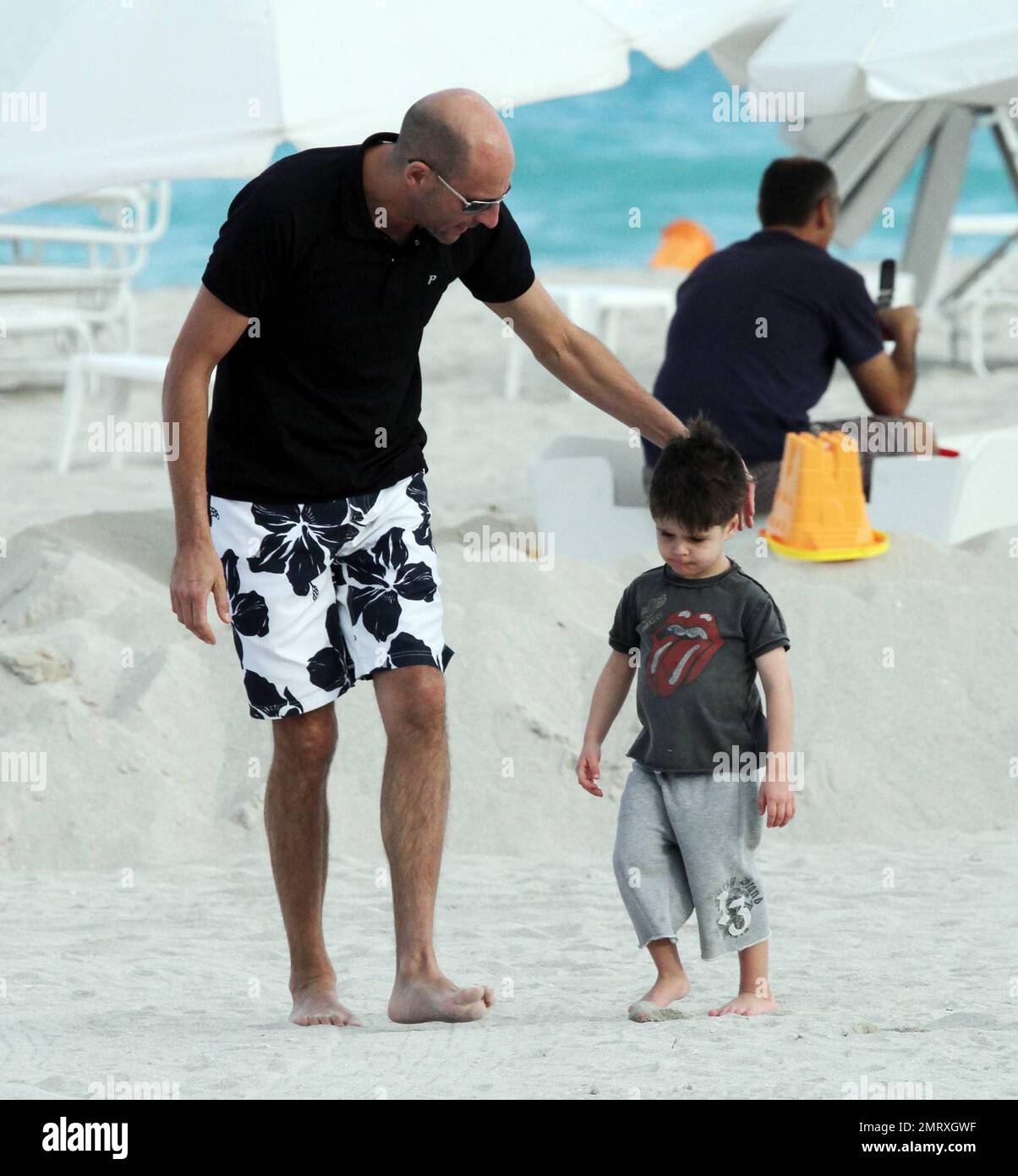 EXCLUSIVE!! British actor Mark Strong spends Christmas Eve on the beach ...