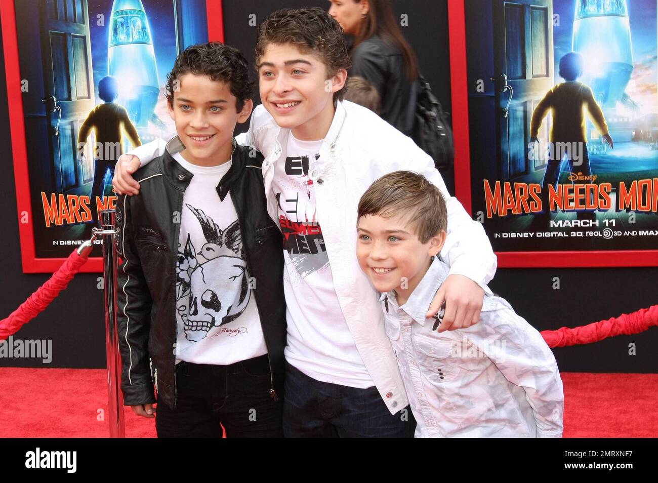 Robert Ochoa, Ryan Ochoa and Raymond Ochoa pose for photographers on ...