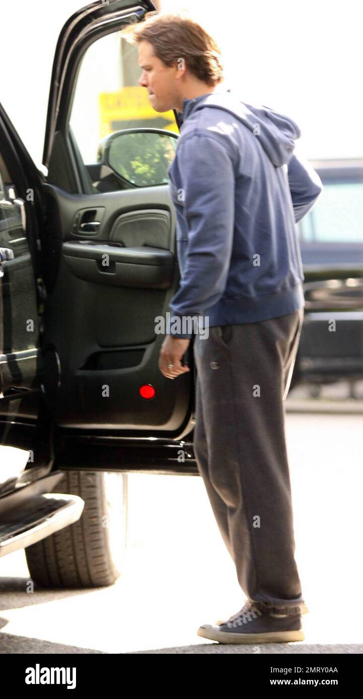 Matt Damon films on the location set of "We Bought a Zoo" in Los Feliz ...