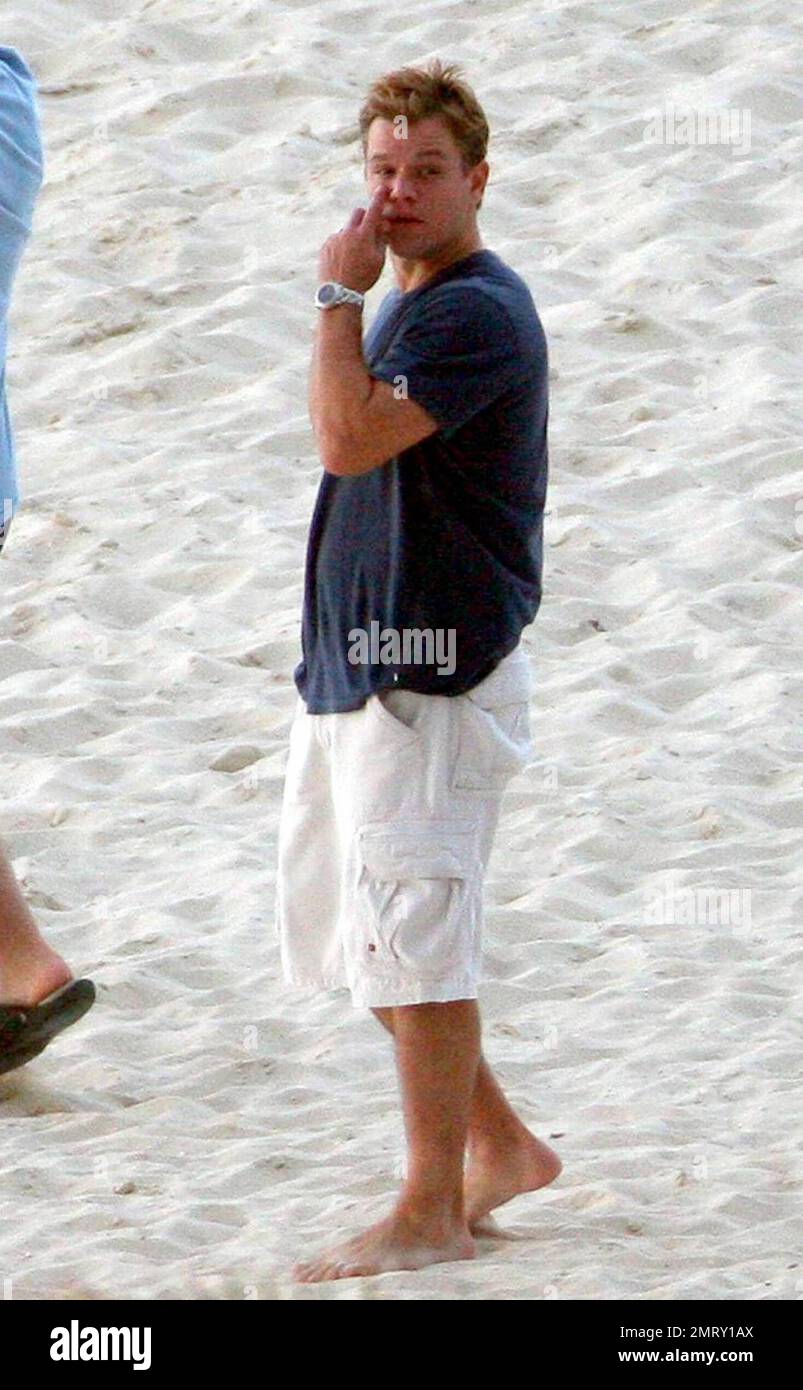 - Exclusive!! Actor Matt Damon takes his family on vacation for ...