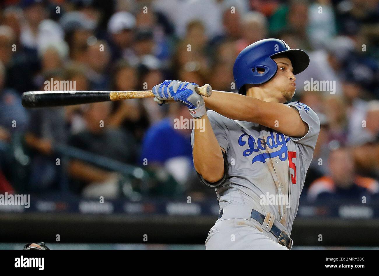 Los Angeles Dodgers' Corey Seager bats against the Detroit Tigers in ...
