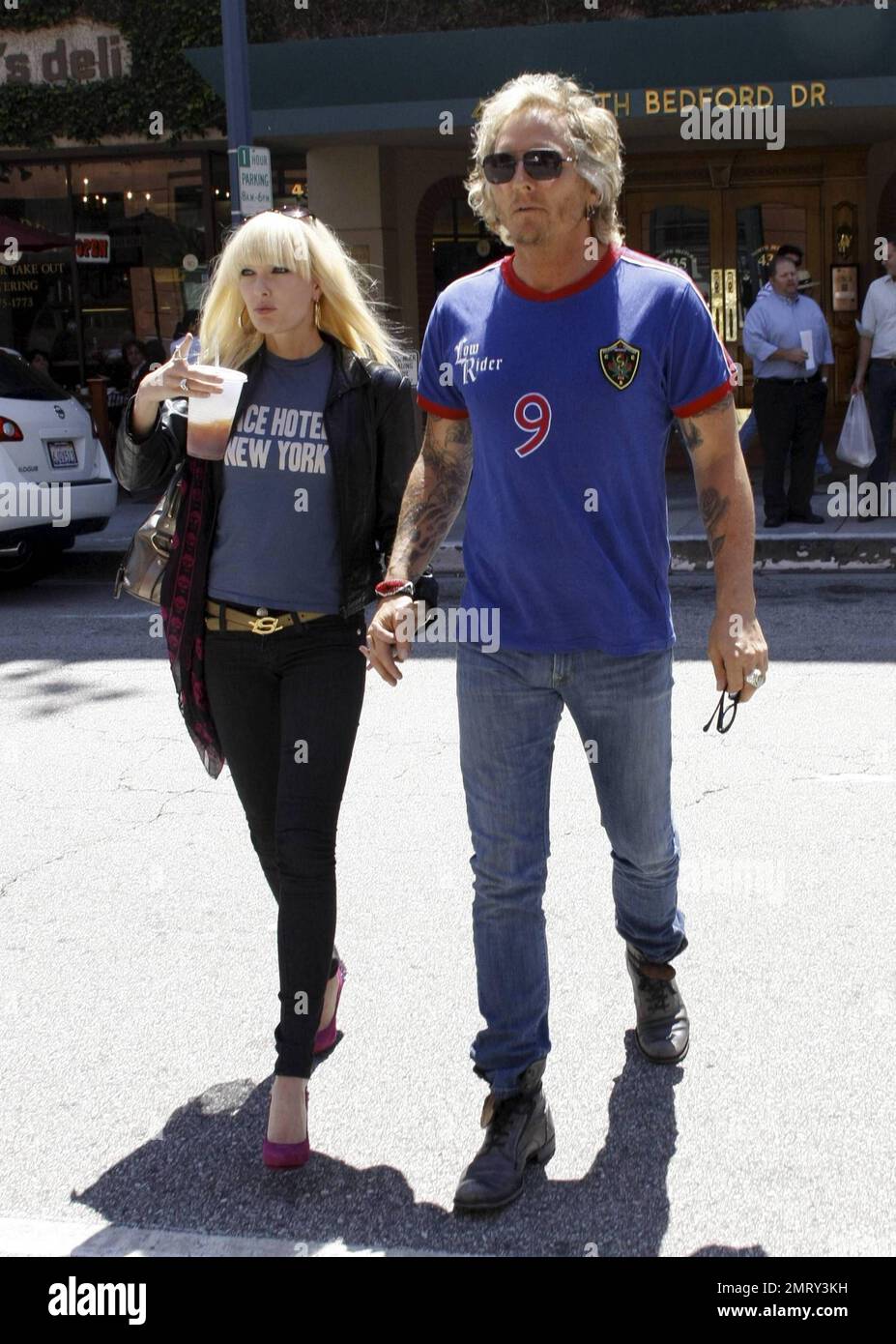 Velvet Revolver drummer, formerly of Guns and Roses and The Cult, Matt ...