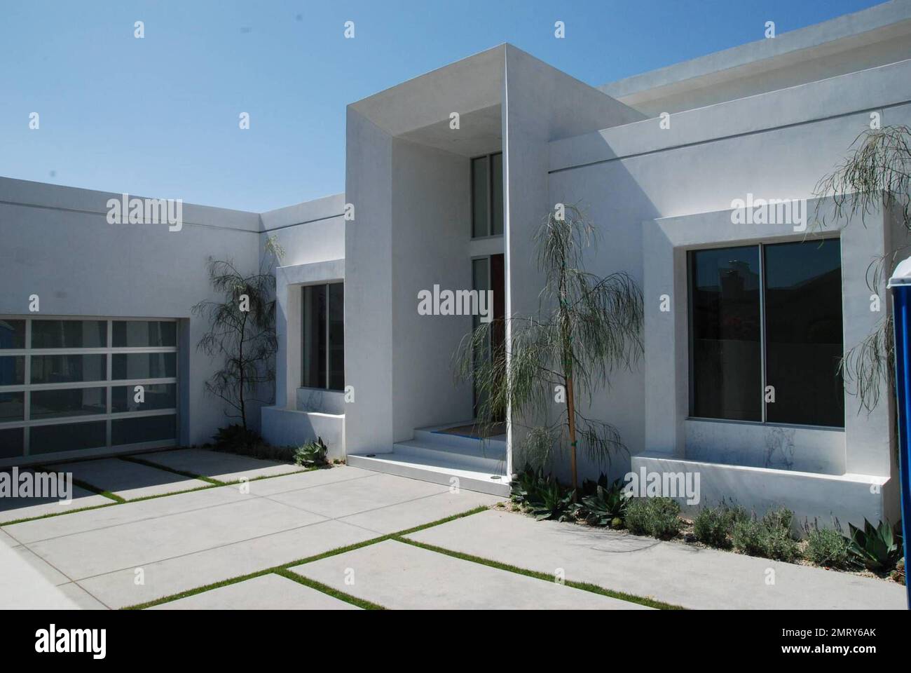 Exclusive!! This is reportedly Matthew Perry's new house in the hills ...