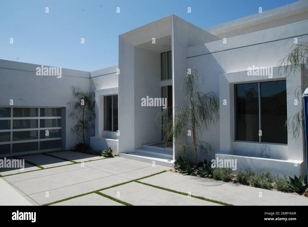 Exclusive!! This is reportedly Matthew Perry's new house in the hills ...