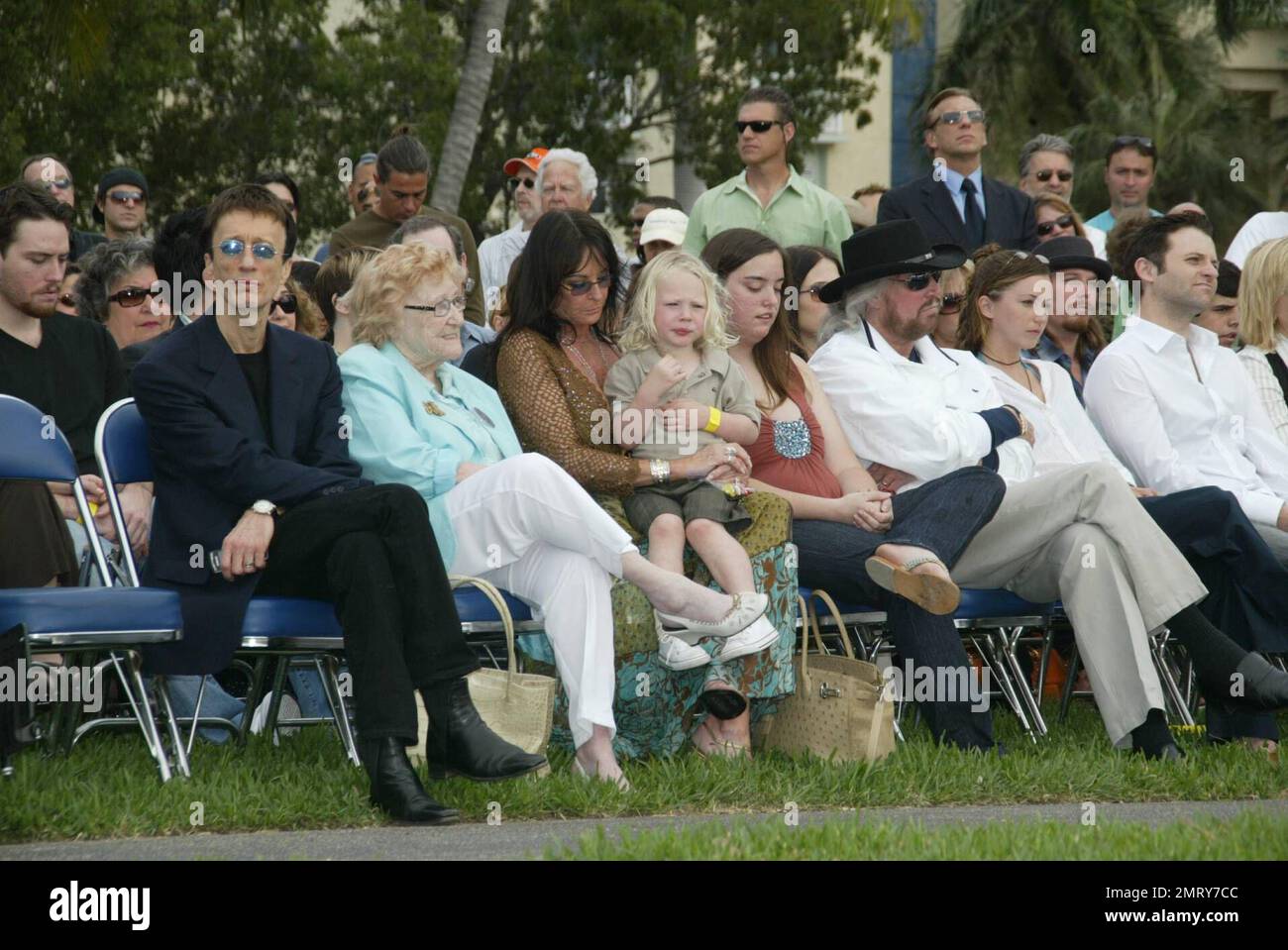Maurice Gibb's family, friends and fans gather at The Maurice Gibb ...