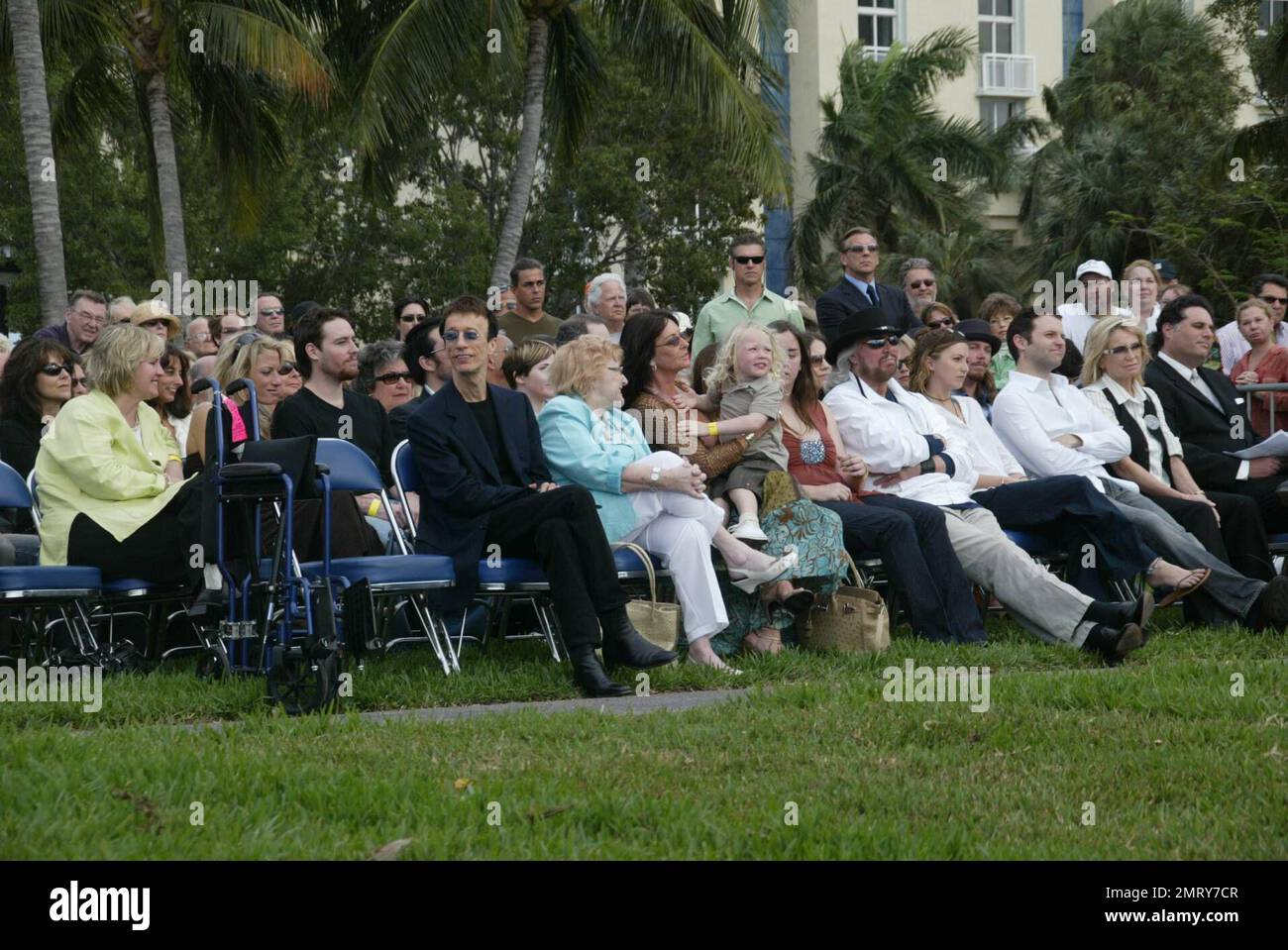 Maurice Gibb's family, friends and fans gather at The Maurice Gibb ...