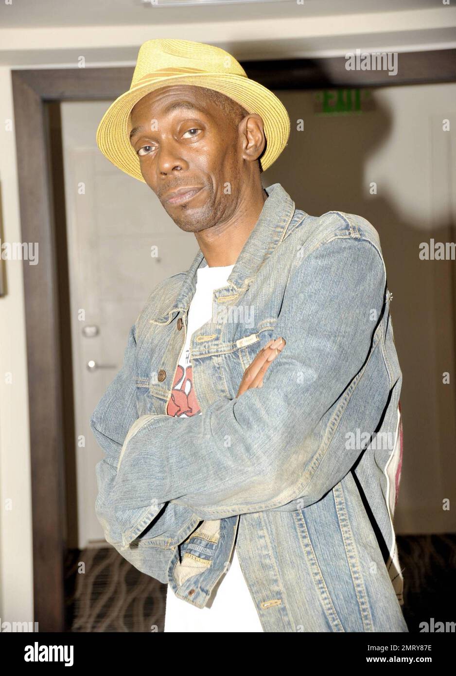 EXCLUSIVE!! Maxi Jazz of the Faithless Sound System poses for photos ...