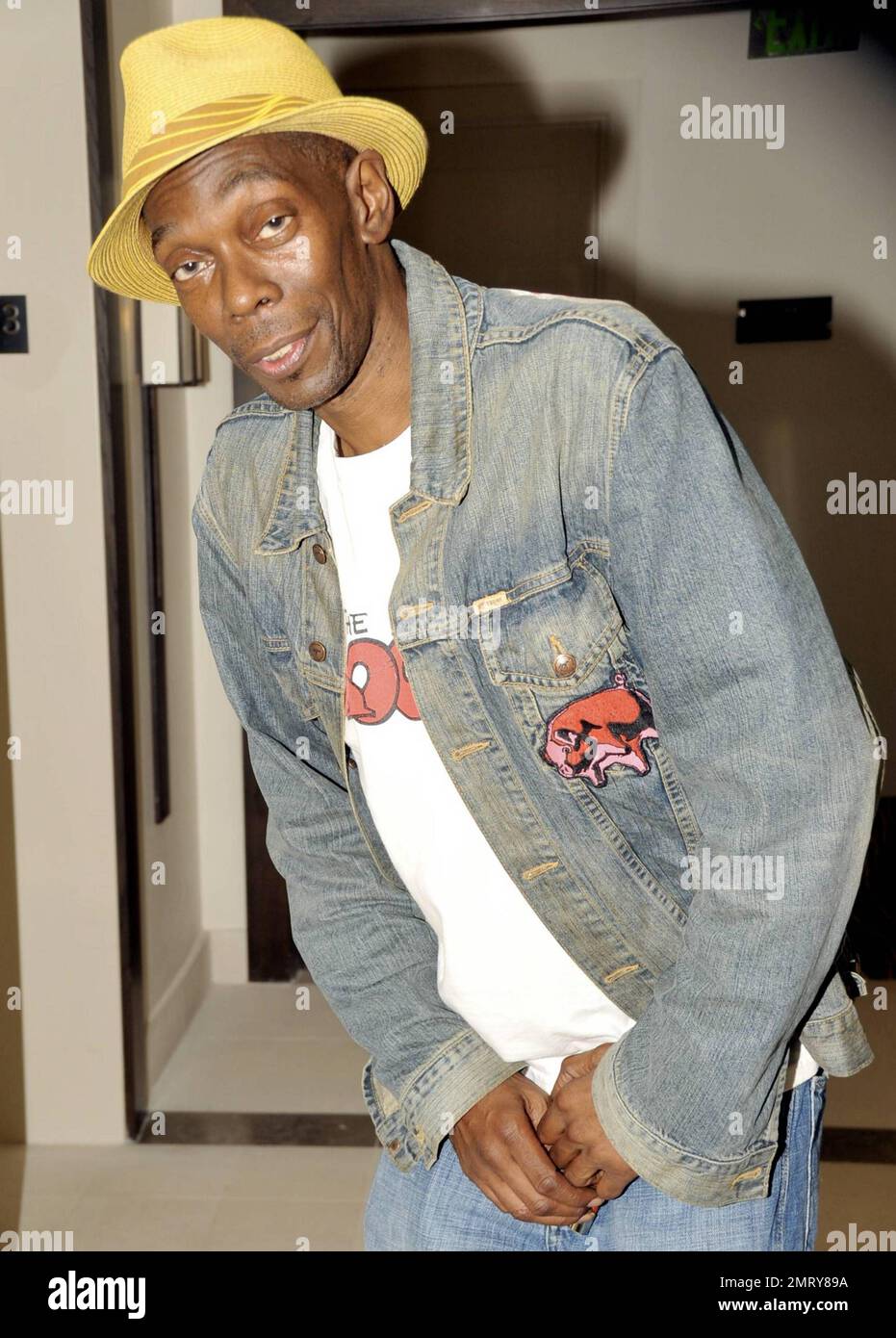 EXCLUSIVE!! Maxi Jazz of the Faithless Sound System poses for photos ...