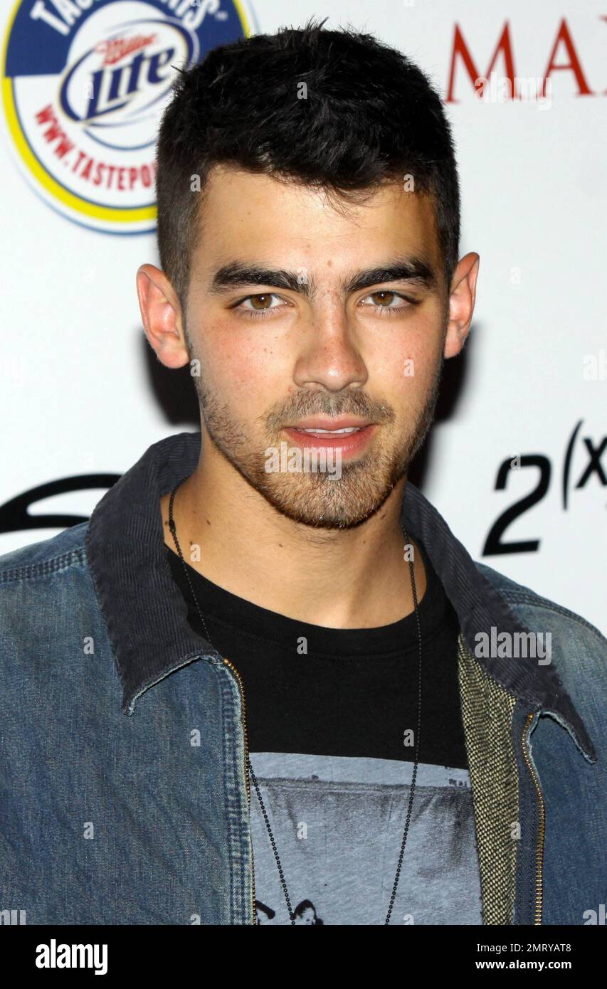 Musician Joe Jonas arrives at the 2011 Maxim Hot 100 party at Eden ...