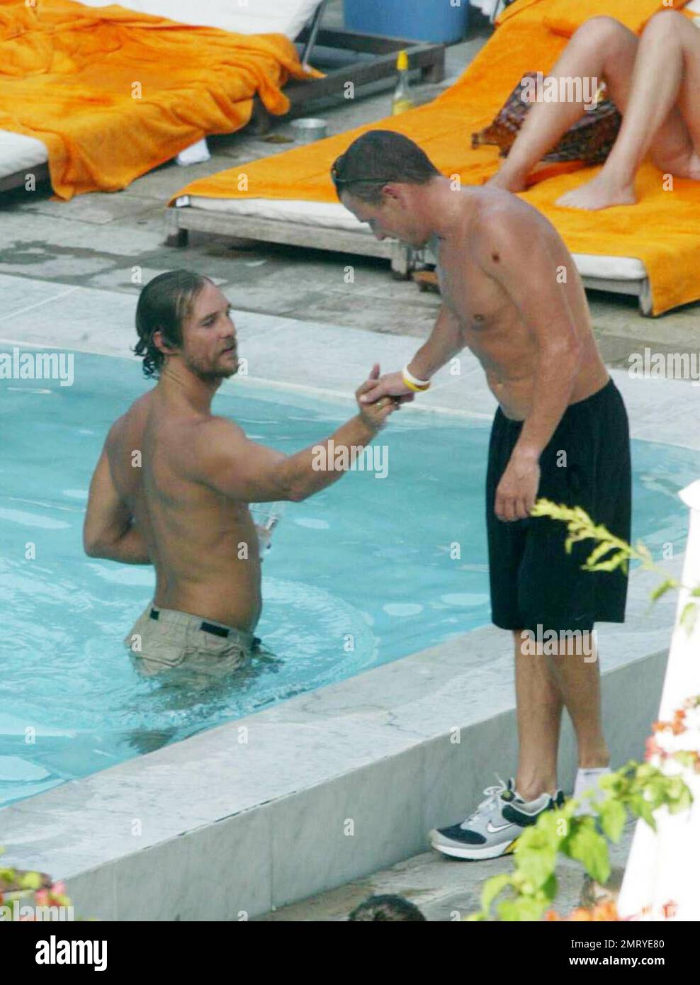 Matthew McConaughey and exercise buddy Lance Armstrong cool off in the ...