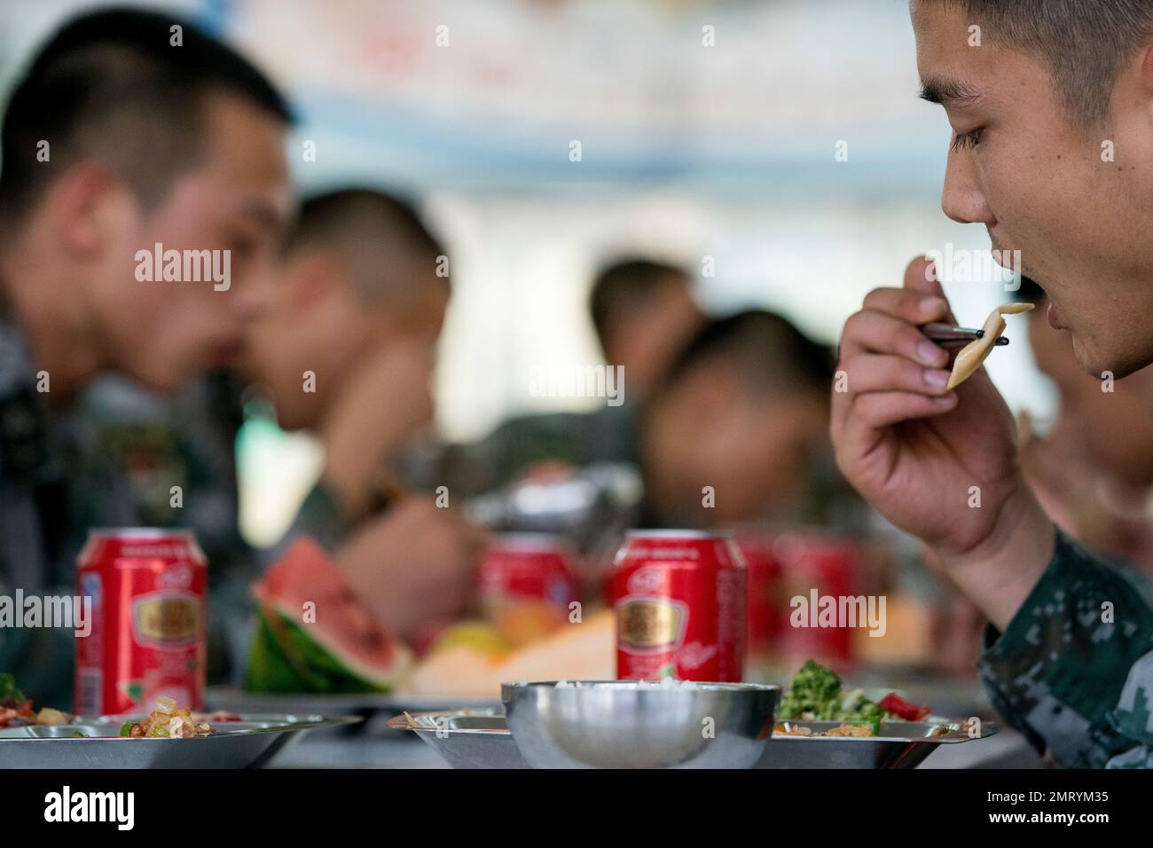 Chinese troops eat lunch at the Northern Theater Command Army Force at ...