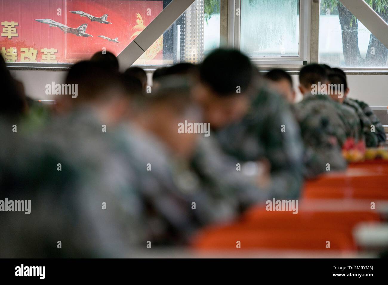 Chinese troops eat lunch at the Northern Theater Command Army Force at ...