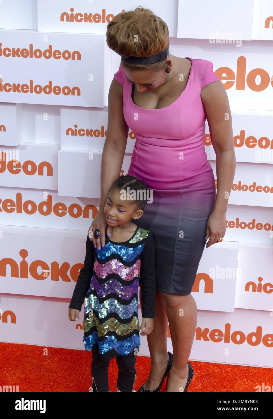 Mel B and daughter Phoenix Chi arrive at the 2011 Nickelodeon Kid's ...