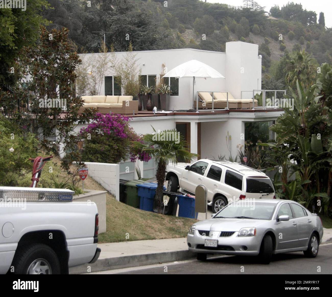 Exclusive!! Looks like Mel B is looking to turn her new house into ...