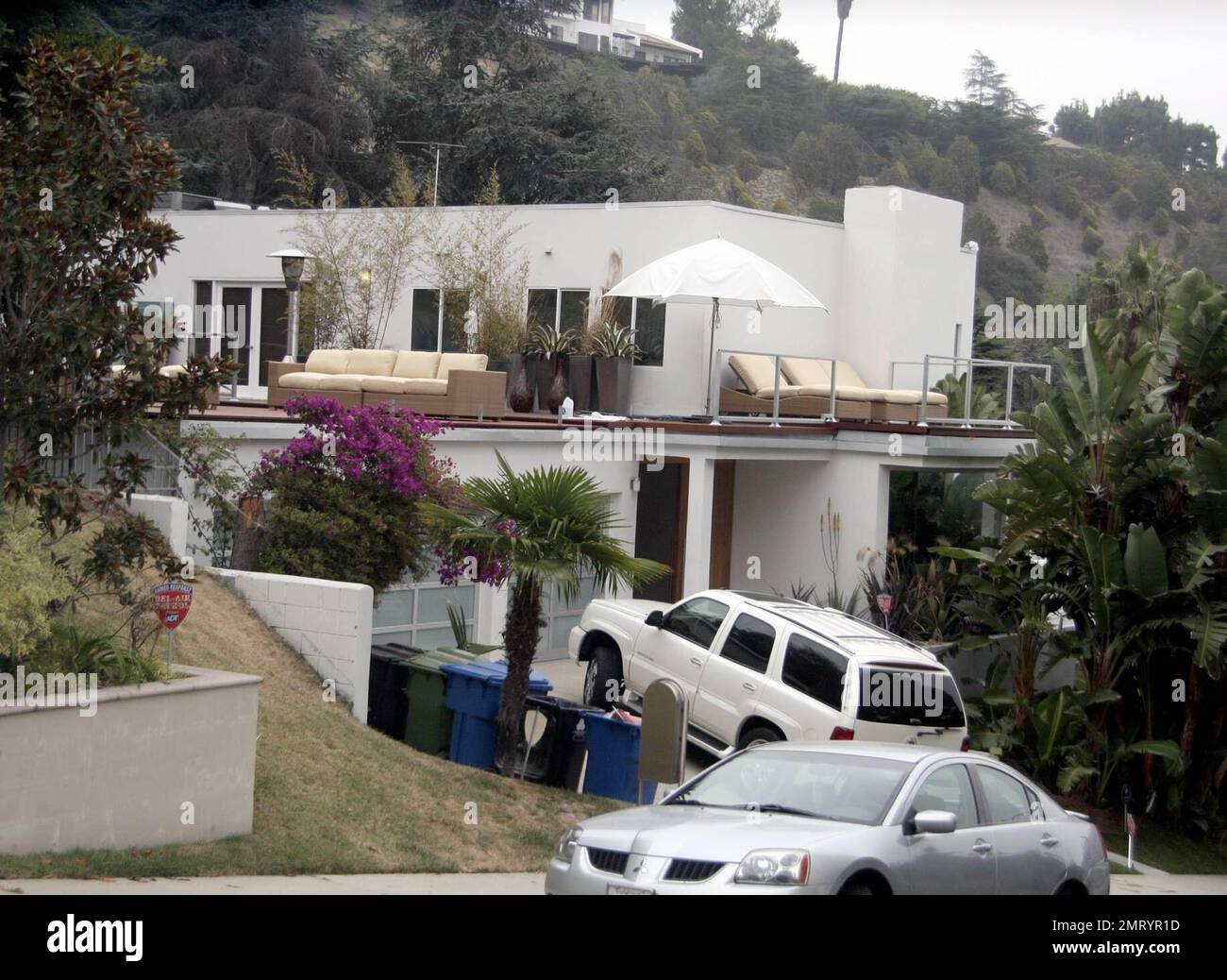 Exclusive!! Looks like Mel B is looking to turn her new house into ...