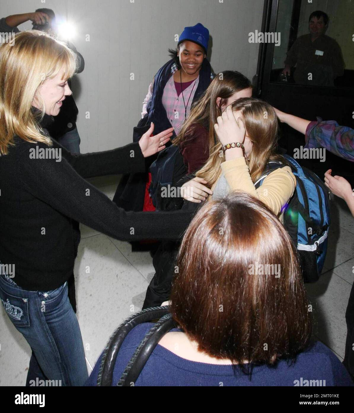 Melanie Griffith, looking fabulous as usual, arrives at LAX airport all ...