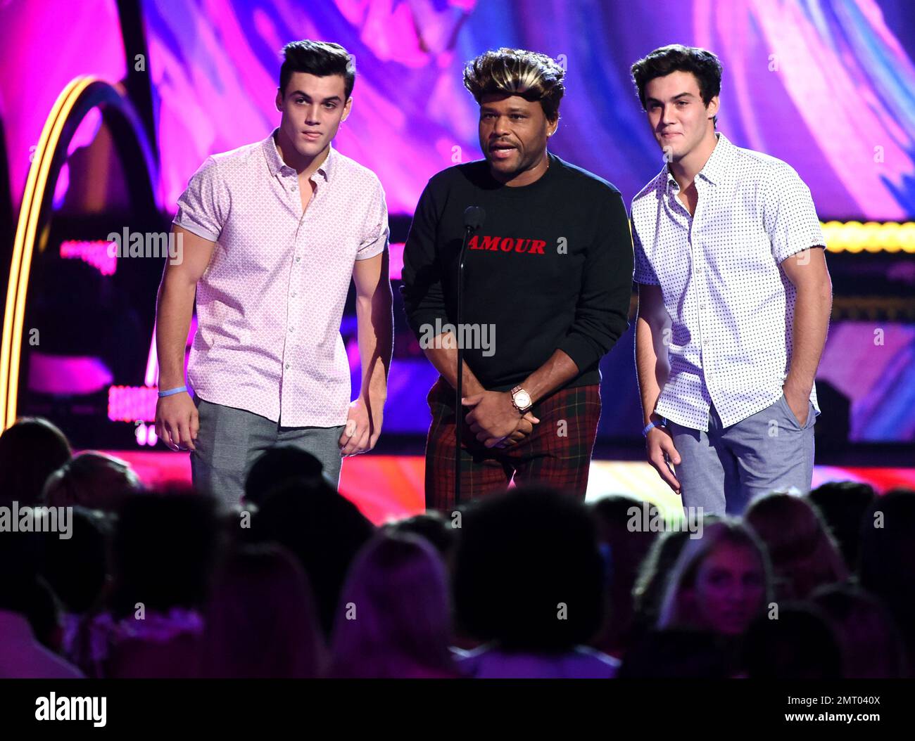Anthony Anderson, center, Ethan Dolan, right and Grayson Dolan, of The ...