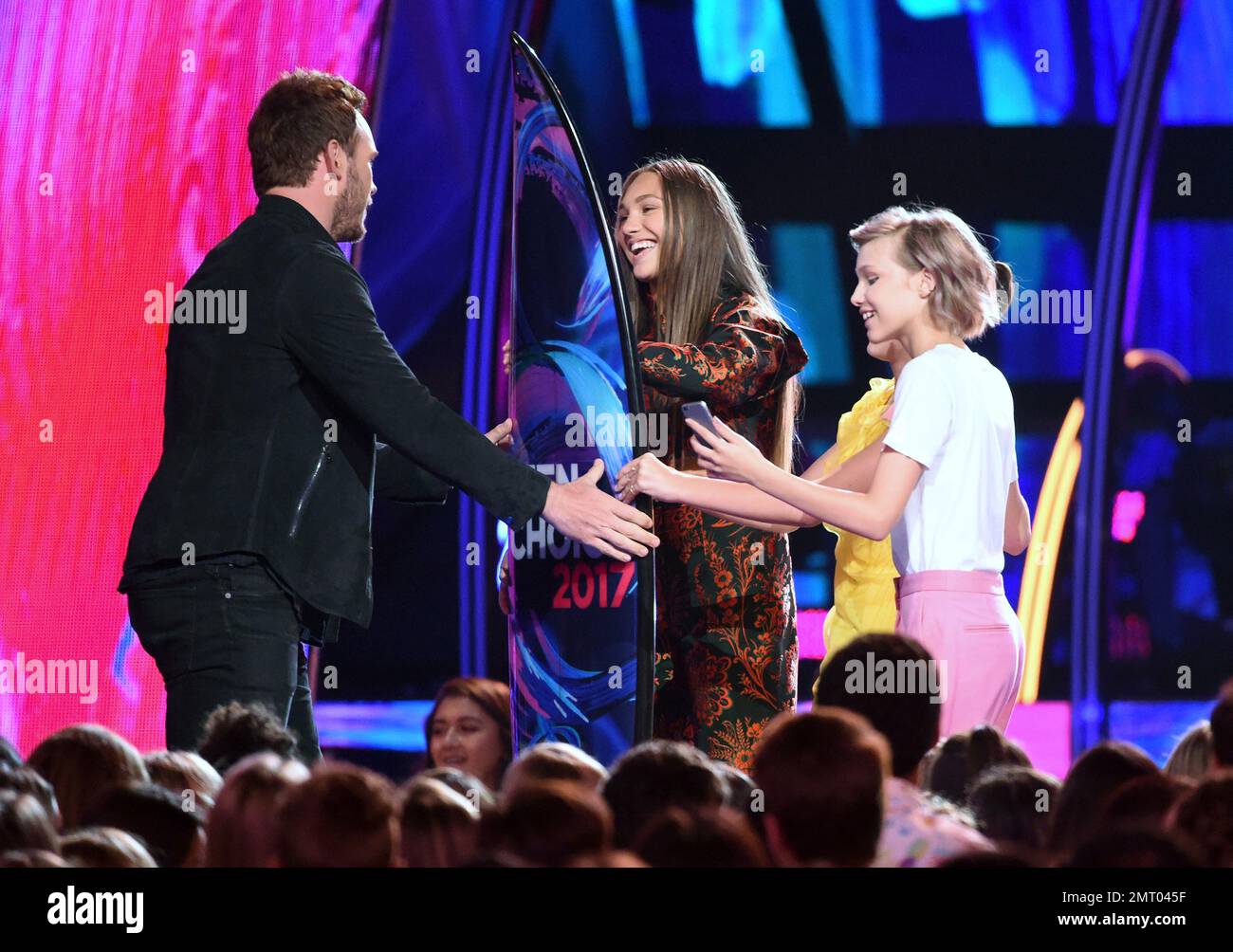 Maddie Ziegler, Millie Bobby Brown and Grace Vanderwaal present the ...