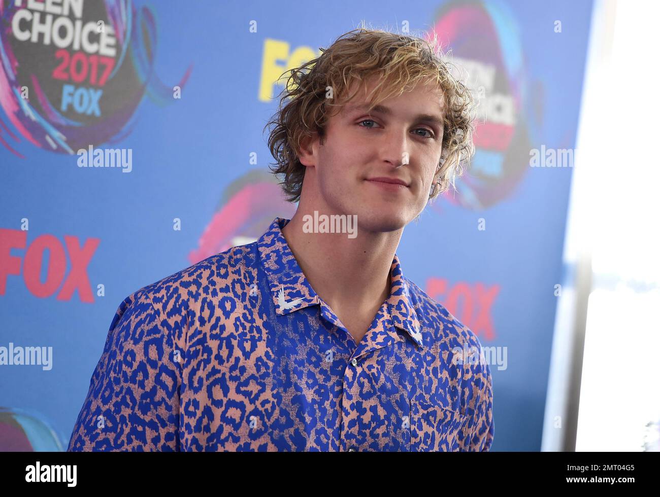 Logan Paul arrives at the Teen Choice Awards at the Galen Center on ...