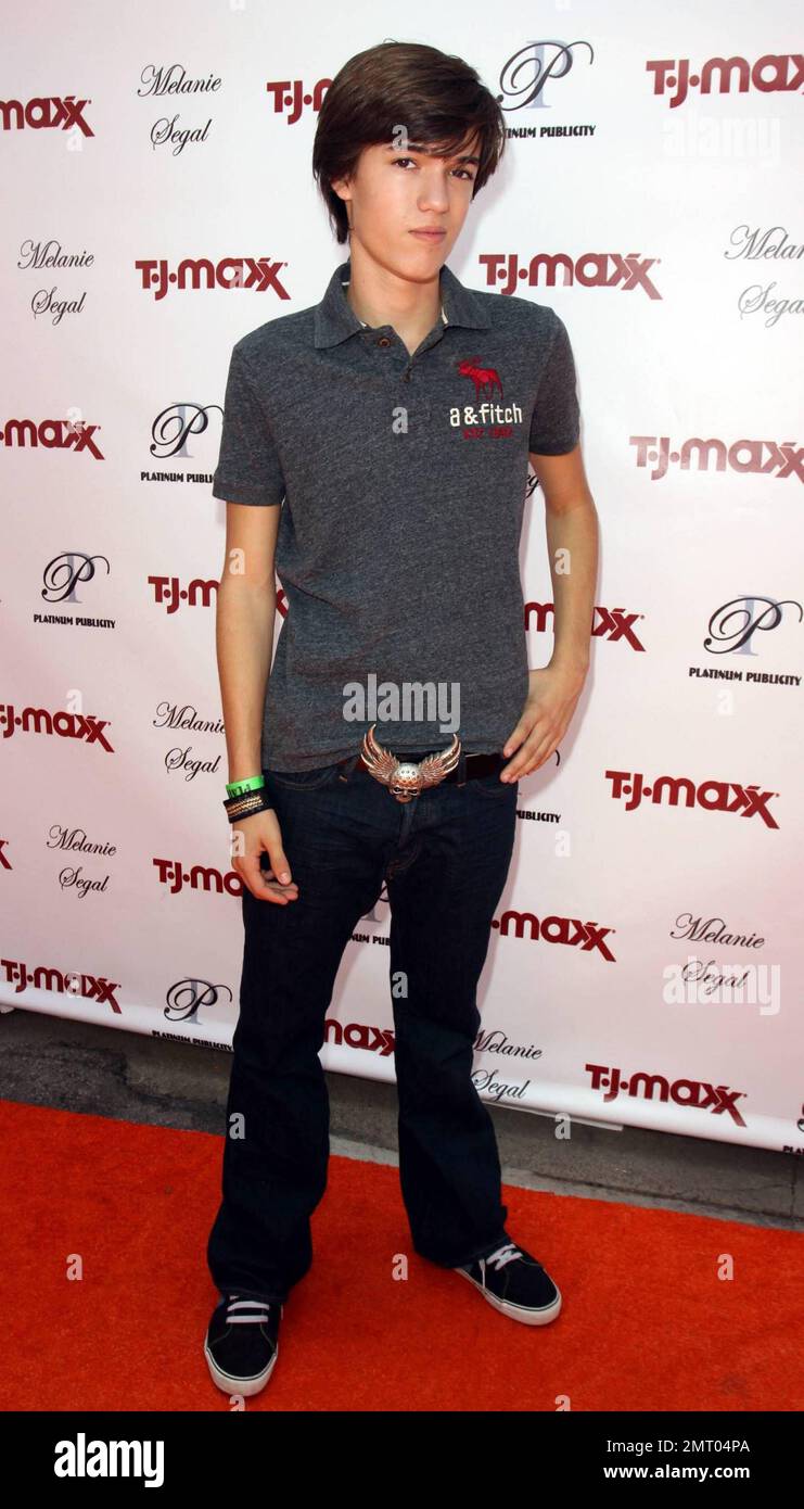 Actor Remy Thorne attending Melanie SegalÕs Celebrity Retreat presented ...