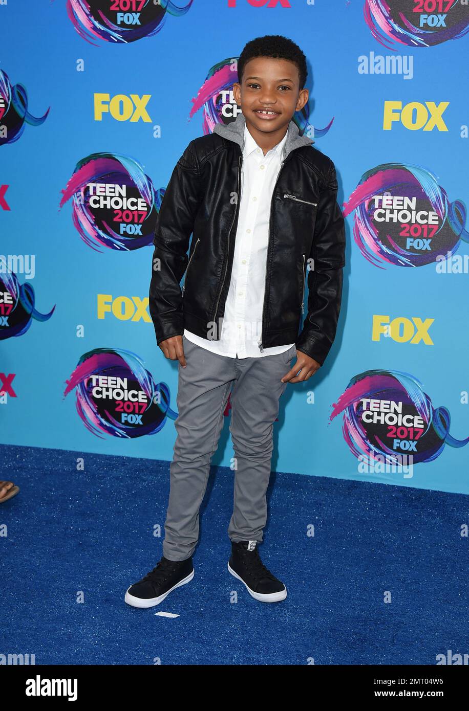 Lonnie Chavis arrives at the Teen Choice Awards at the Galen Center on ...