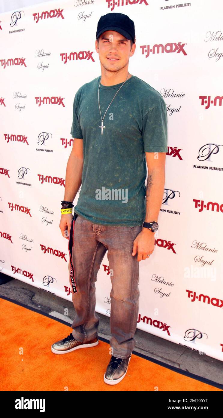 Actor Rick Malambri attends Melanie SegalÕs Celebrity Retreat Presented ...