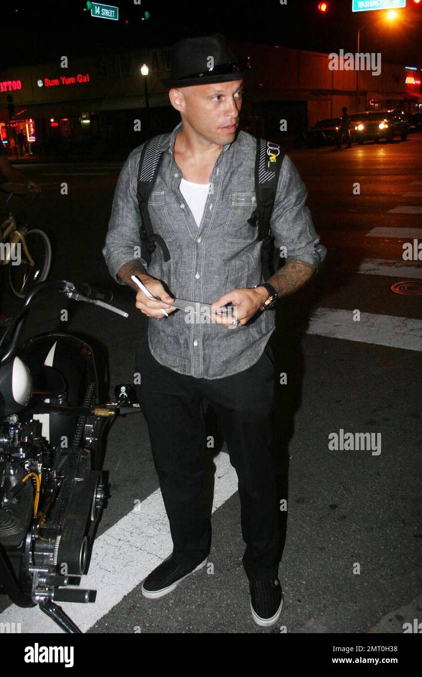 EXCLUSIVE!! Ami James and Yojiro Harada take a break from filming ...