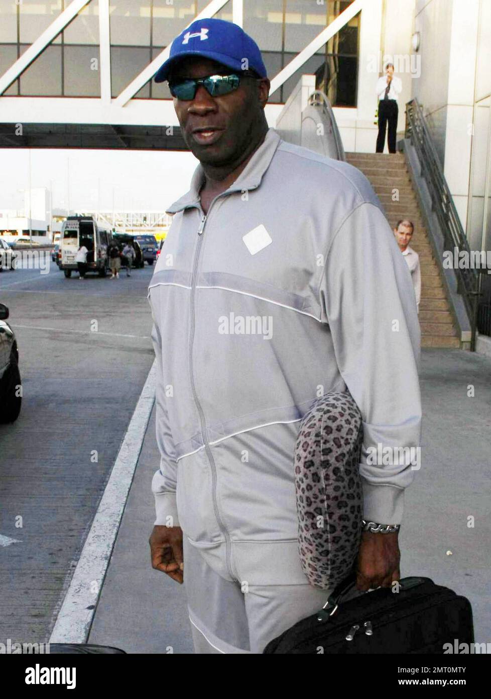 EXCLUSIVE!! Oscar nominated actor Michael Clarke Duncan arrives at LAX ...
