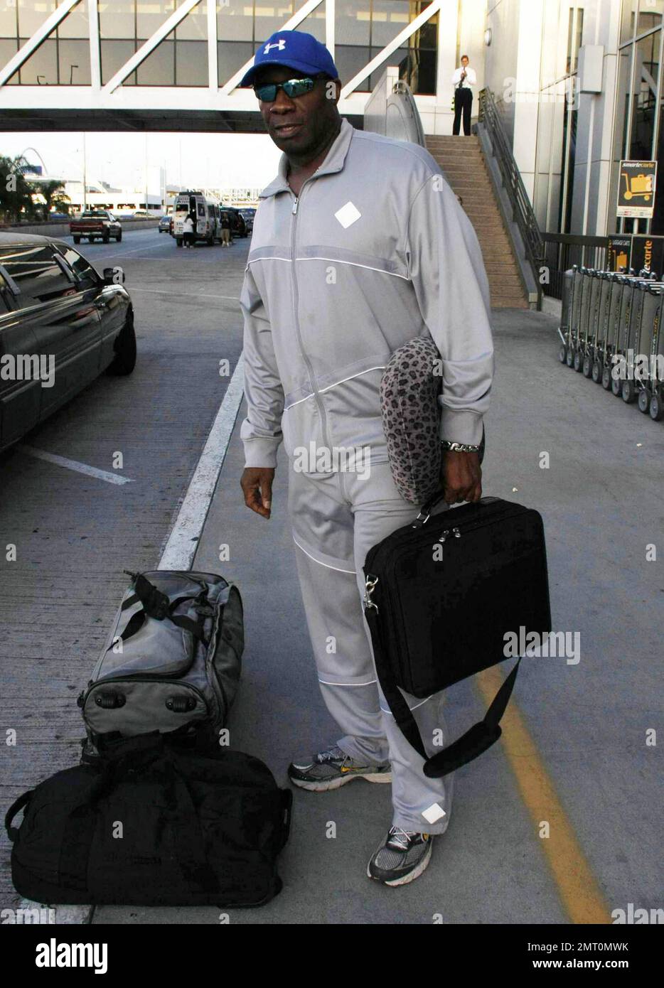 EXCLUSIVE!! Oscar nominated actor Michael Clarke Duncan arrives at LAX ...