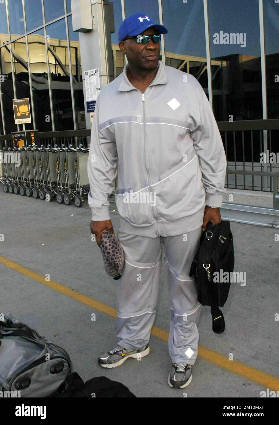 EXCLUSIVE!! Oscar nominated actor Michael Clarke Duncan arrives at LAX ...