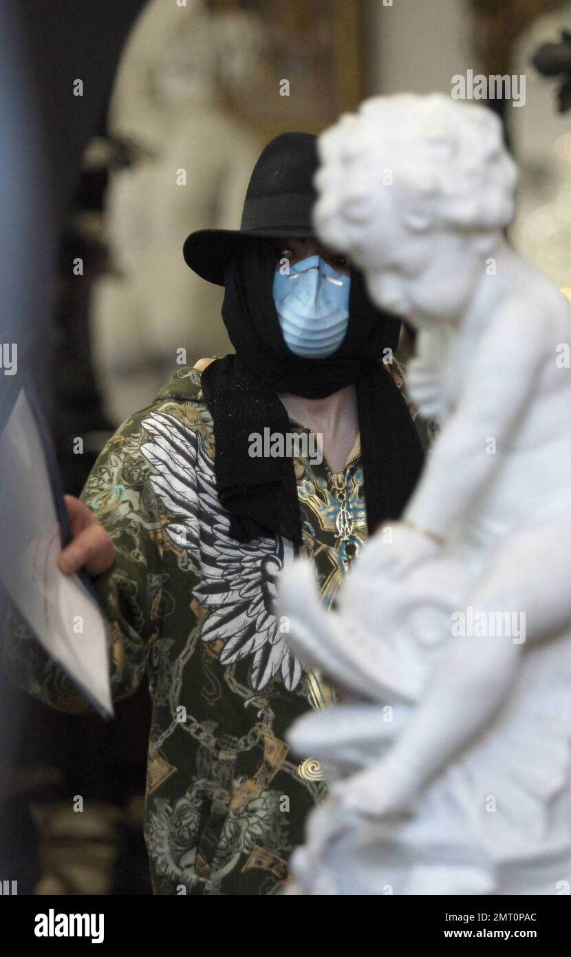 Michael Jackson shops for antiques in Beverly Hills, CA, 04/21/09 Stock ...