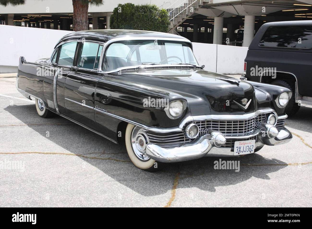 Michael Jackson's Neverland Ranch contents as well as his career and ...