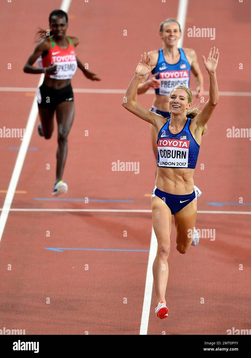 United States' Emma Coburn celebrates as she wins the Women's 3000 ...