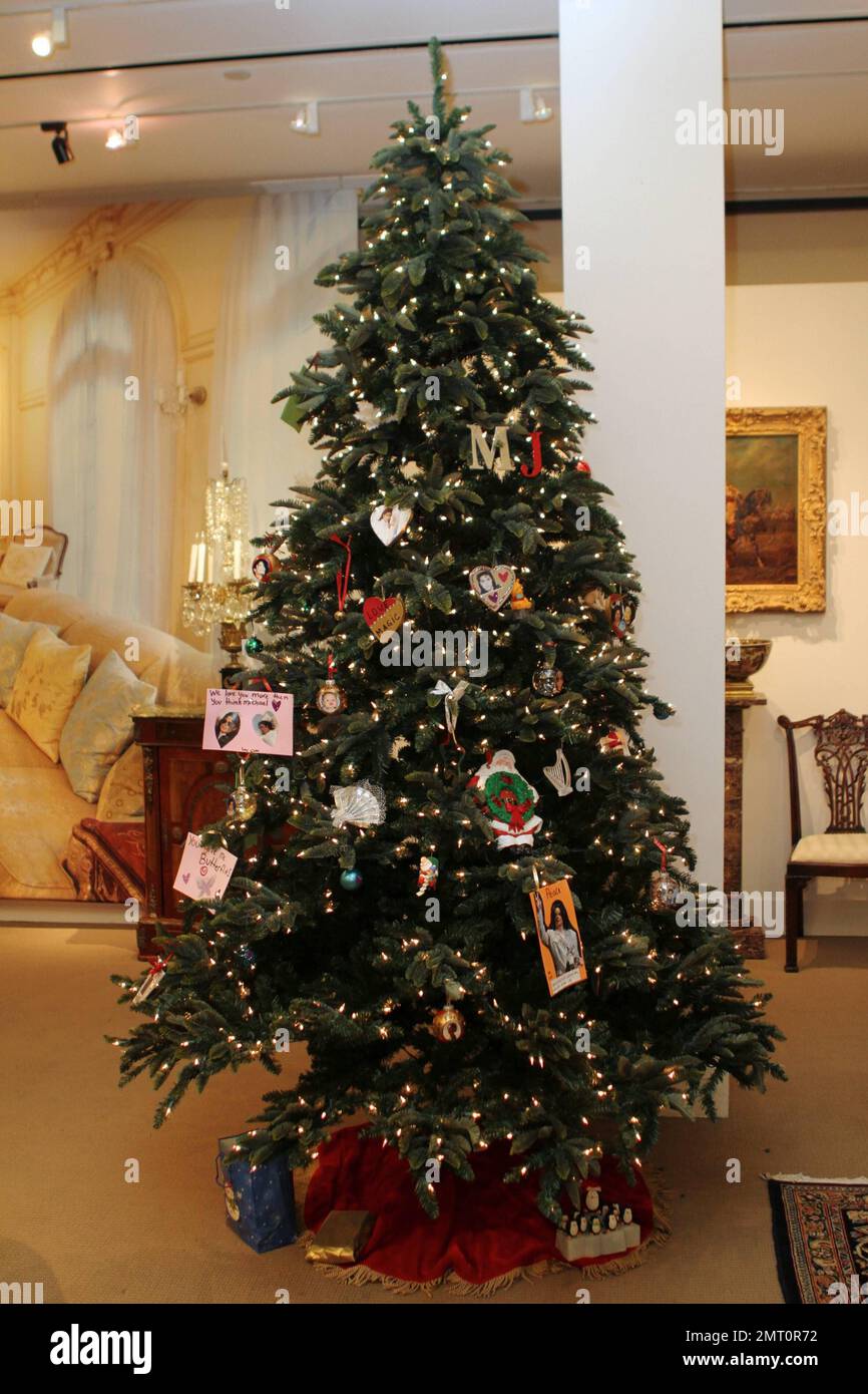 Michael jackson tree hi-res stock photography and images - Alamy