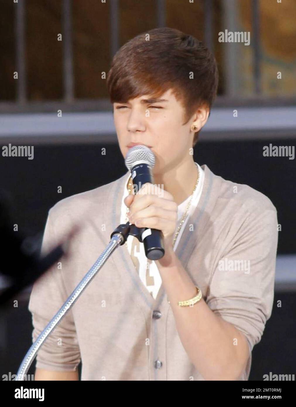 Justin Bieber at the Michael Jackson Hand & Footprint Ceremony held at ...