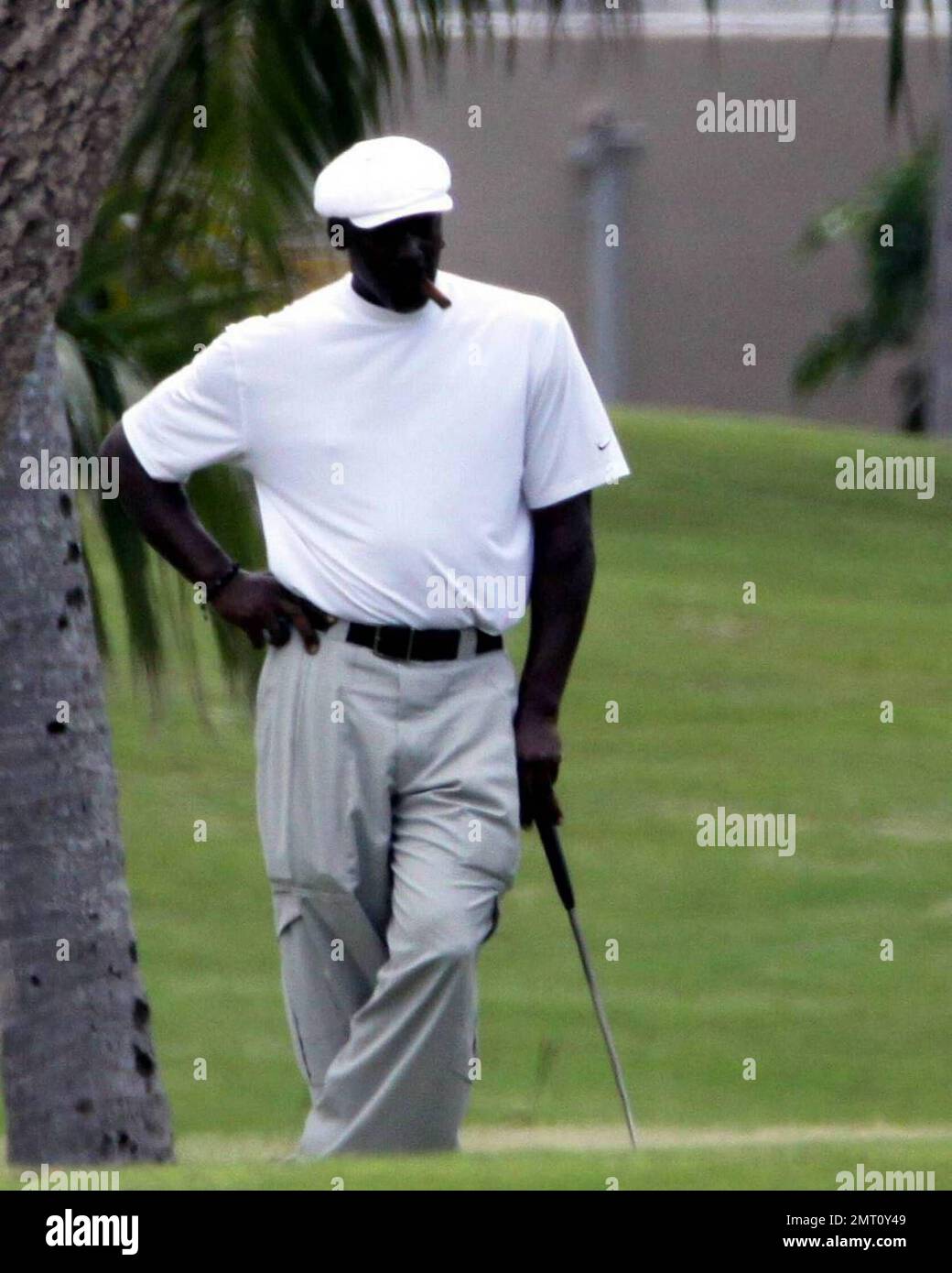 Exclusive!! Michael Jordan hits the links with his oldest son Jeffrey ...