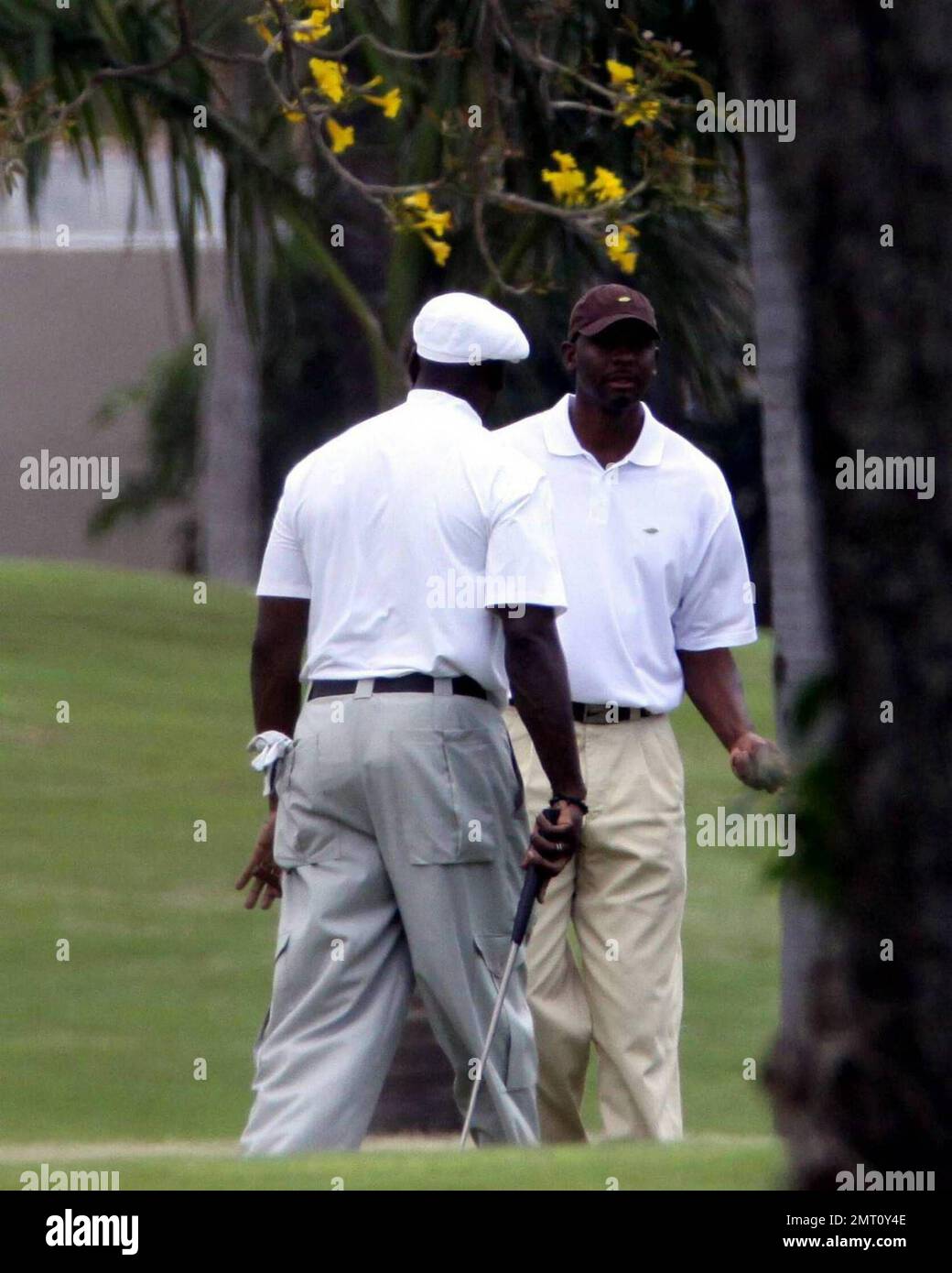 Exclusive!! Michael Jordan hits the links with his oldest son Jeffrey ...