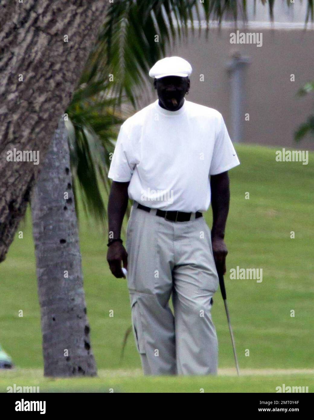 Exclusive!! Michael Jordan hits the links with his oldest son Jeffrey ...