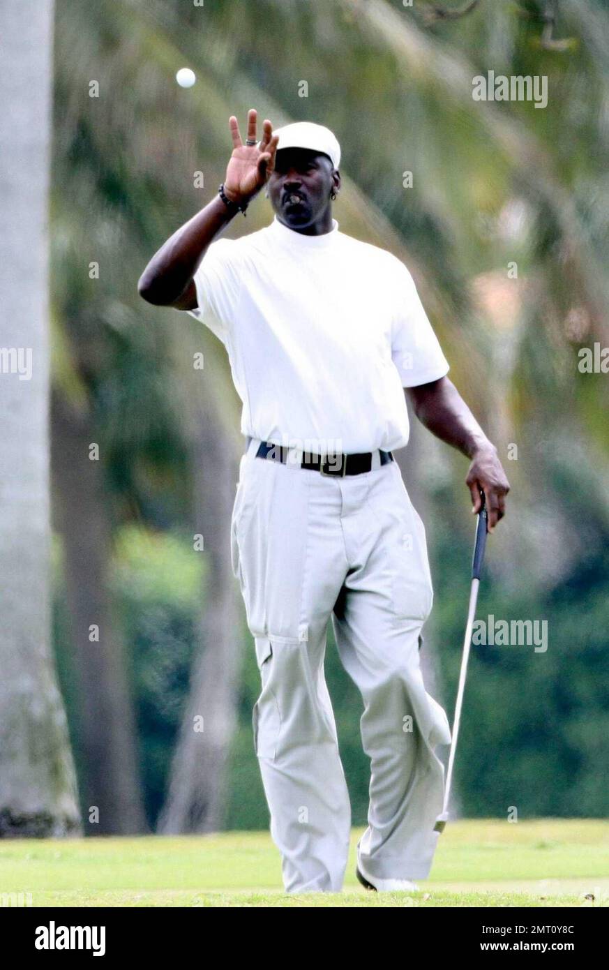 Exclusive!! Michael Jordan hits the links with his oldest son Jeffrey ...