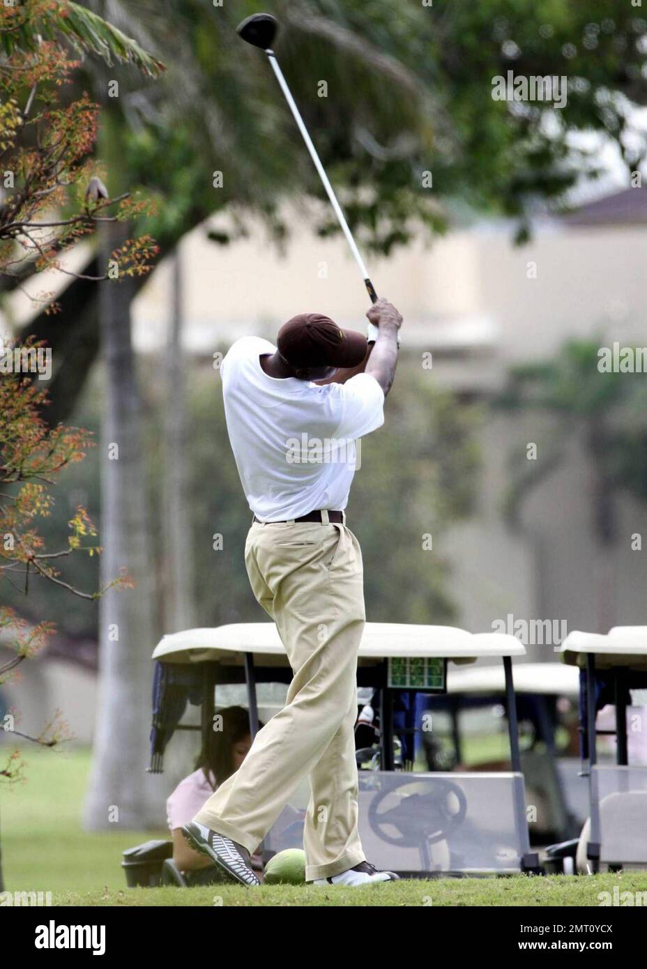 Exclusive!! Michael Jordan hits the links with his oldest son Jeffrey ...
