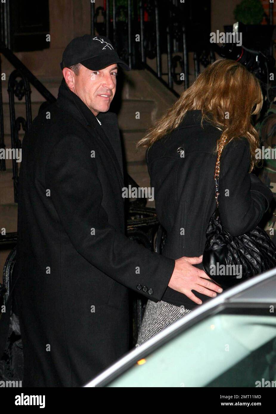 Lindsay Lohan's father, Michael Lohan, and his girlfriend enjoy an ...