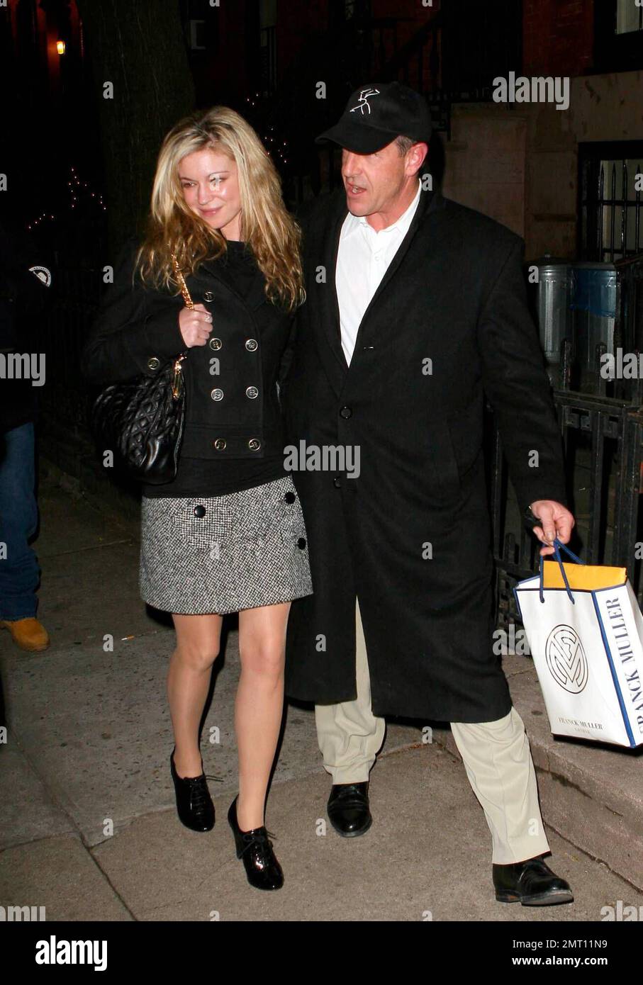 Lindsay Lohan's father, Michael Lohan, and his girlfriend enjoy an ...