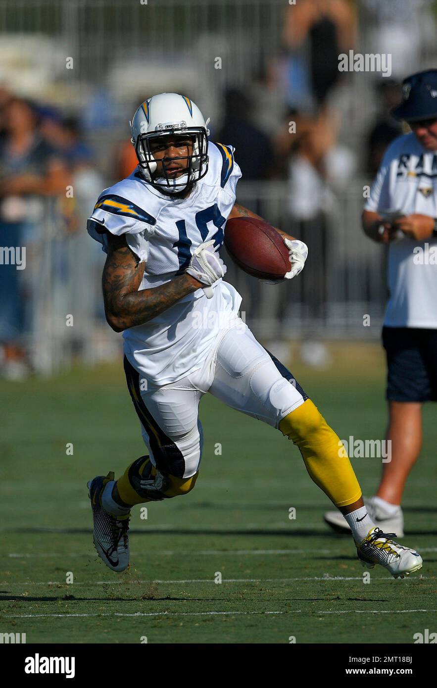 Los Angeles Chargers wide receiver Keenan Allen runs the ball during ...