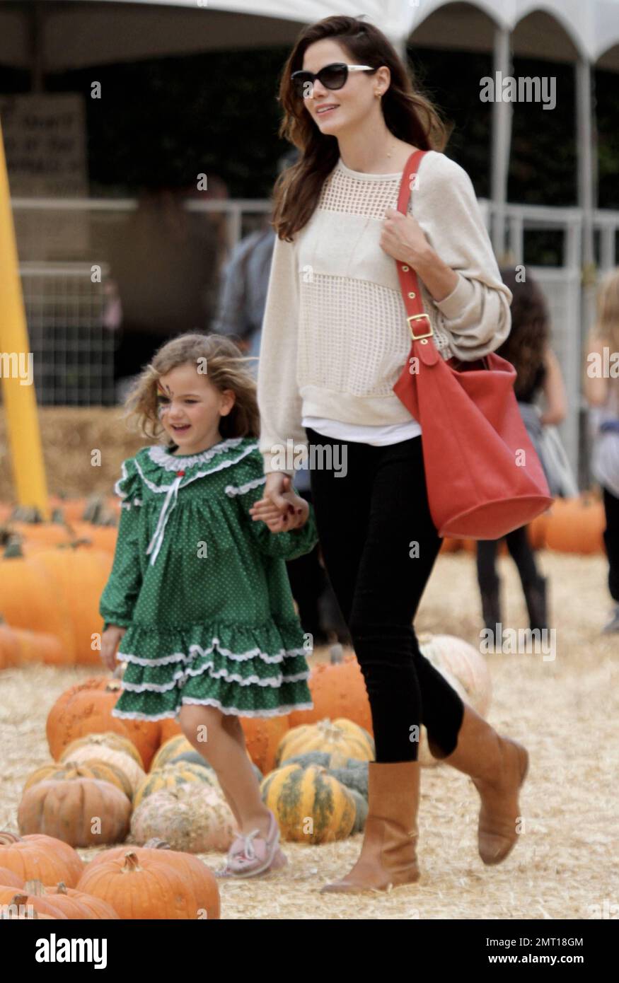 Michelle monaghan and daughter hi-res stock photography and images - Alamy