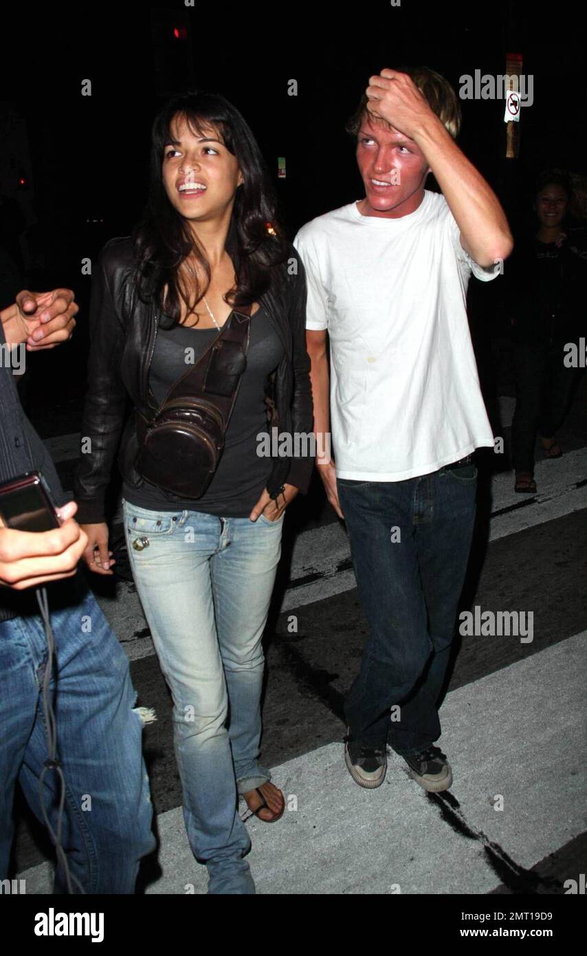 "Lost" star Michelle Rodriguez and friends leave the nightclub Villa ...