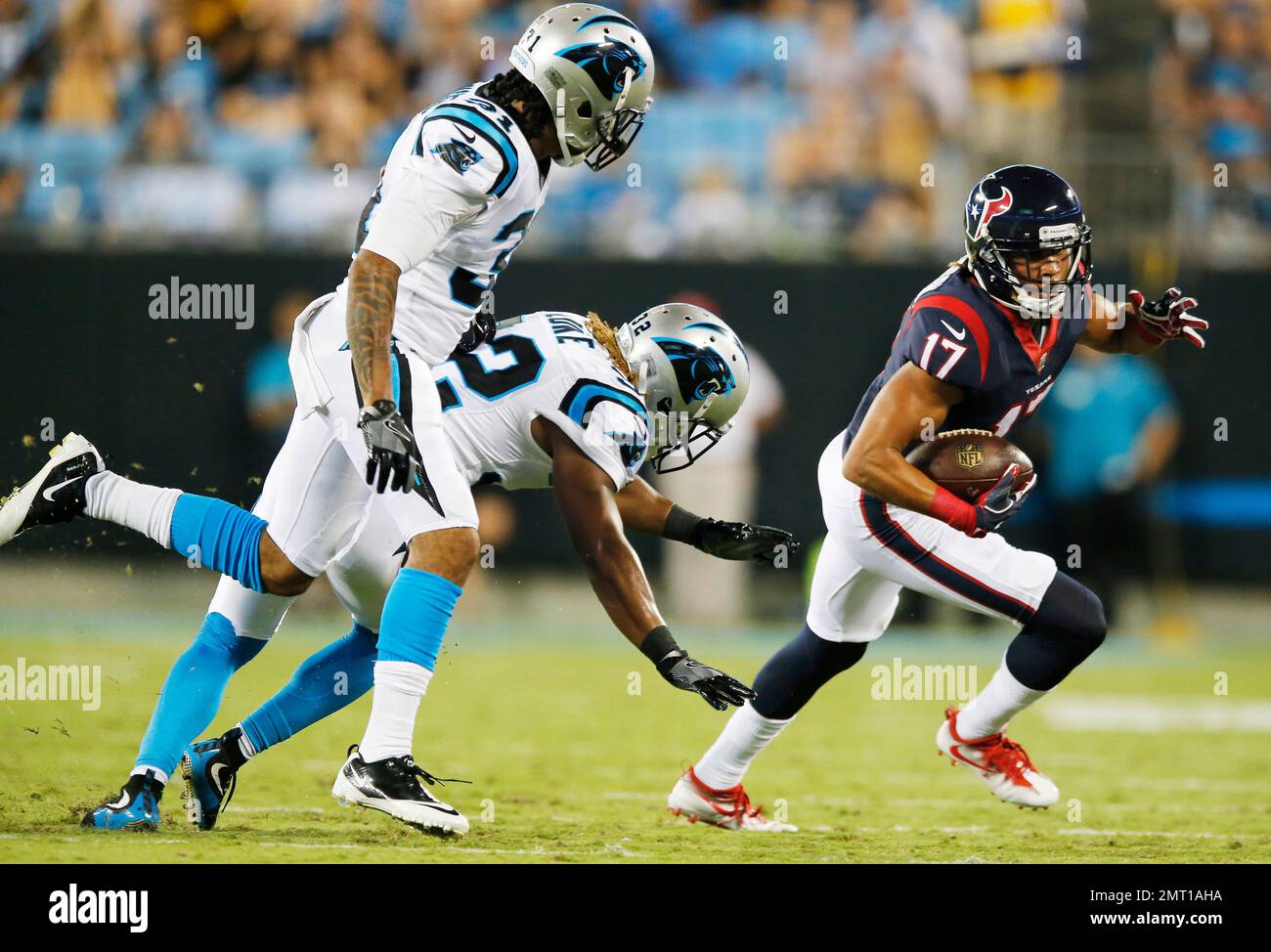 Houston Texans wide receiver Dres Anderson (17) runs against Carolina ...