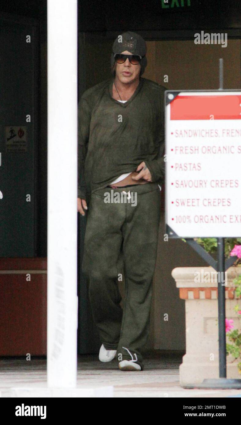EXCLUSIVE!! Badboy Actor Mickey Rourke shows off some homeless chic and ...