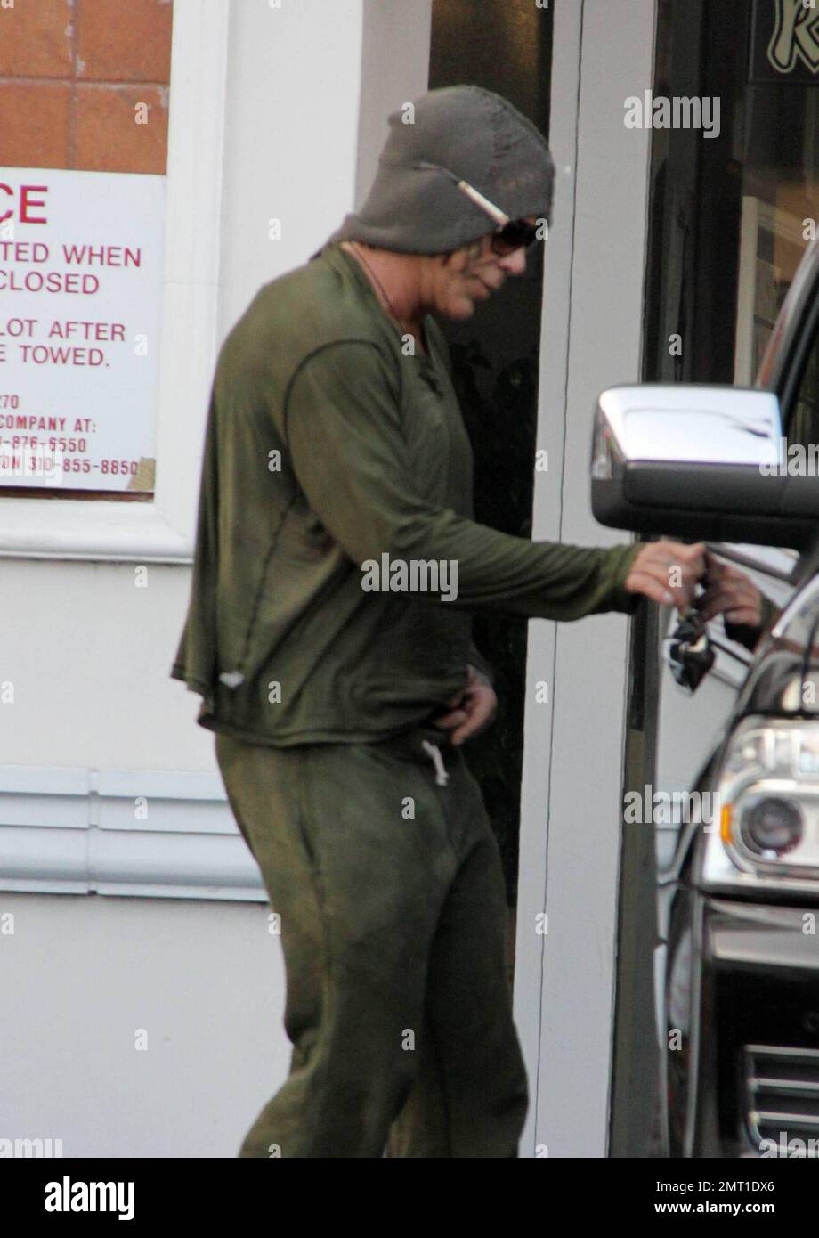 EXCLUSIVE!! Badboy Actor Mickey Rourke shows off some homeless chic and ...